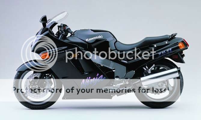 FARK.com: (3824014) World's fastest, most expensive car can reach 100km ...