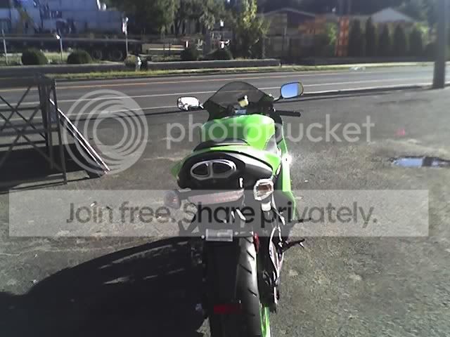2008 zx6r pics at my dealer | Kawasaki Motorcycle Forums
