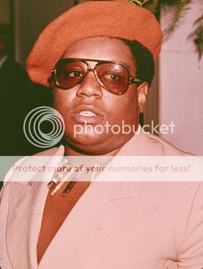 MEMORIAL TRIBUTE PAGE – LockerLegends