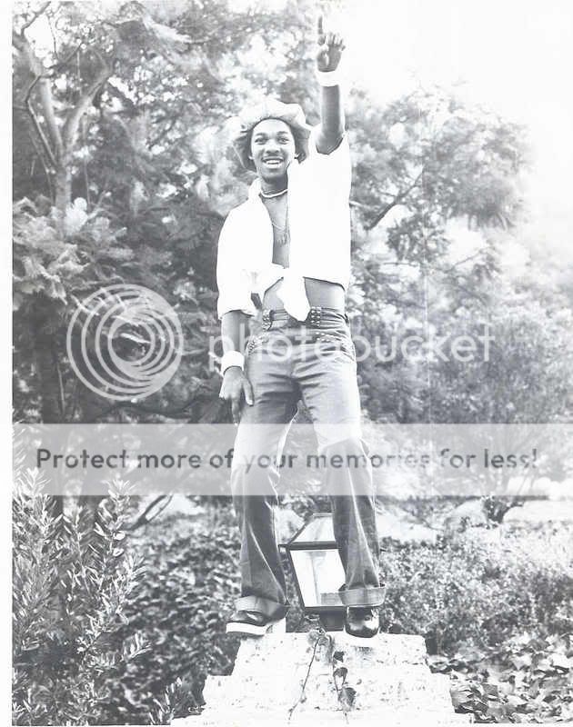 The GoGo Brothers of Watts, Ca – LockerLegends